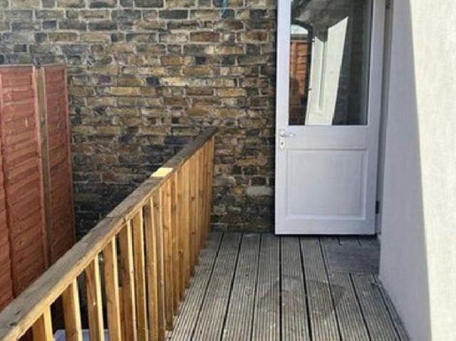 Room in London