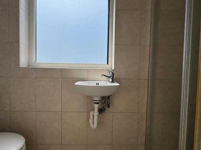 Room in London