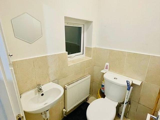 Room in London
