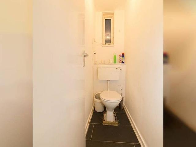 Room in London