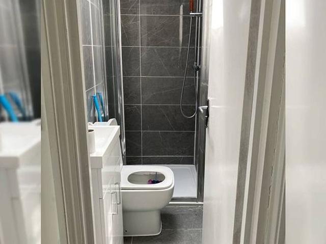 Room in London