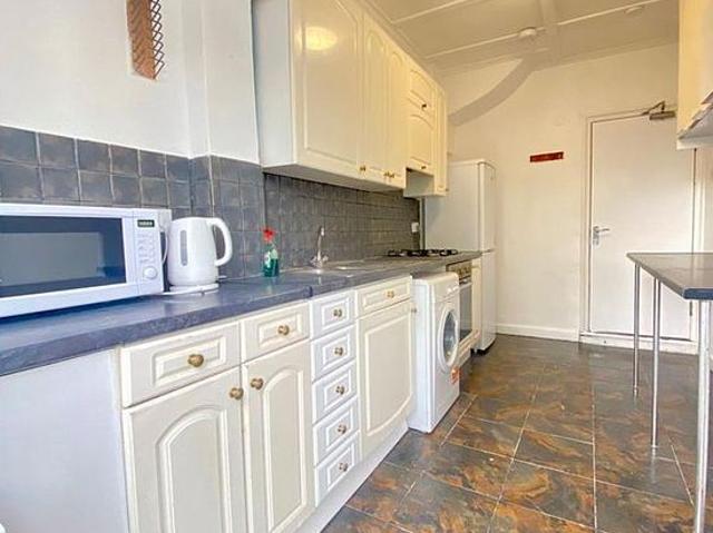 Room in London