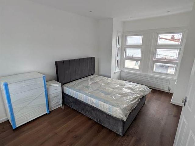 Room in London