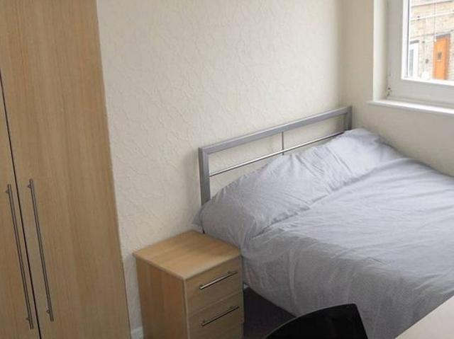 Room in London