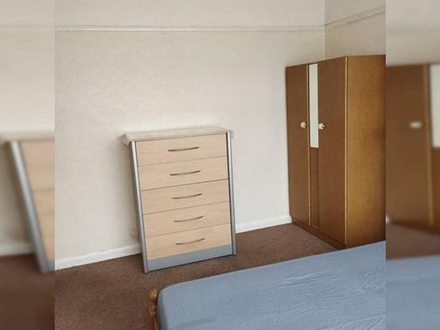 Room in London