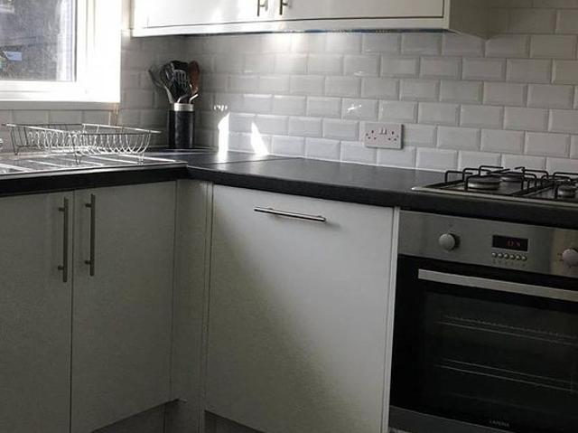 Room in London