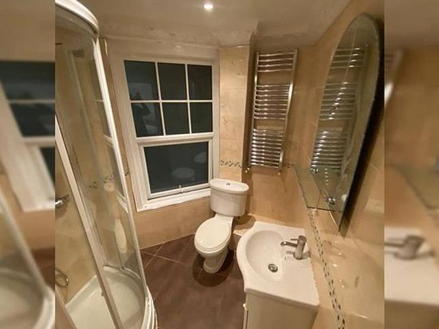 Room in London