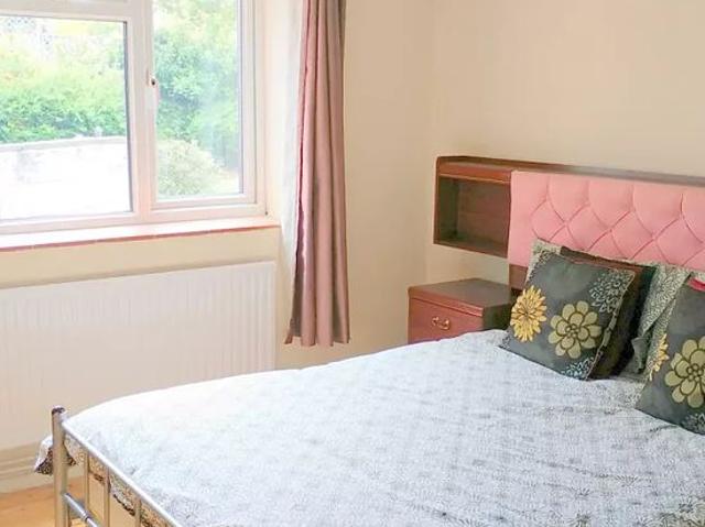 Room in London