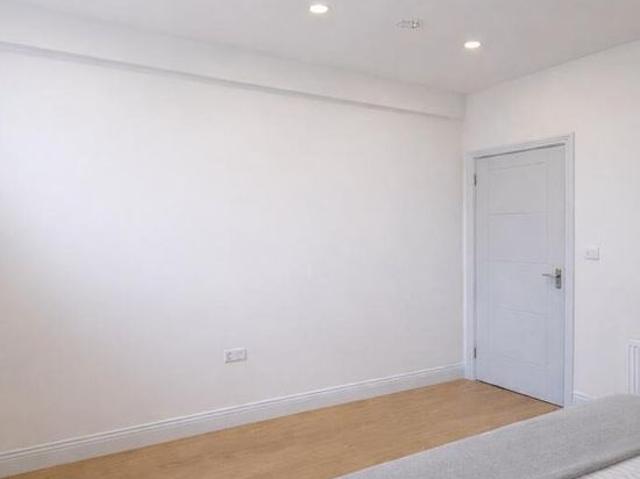 Room in London