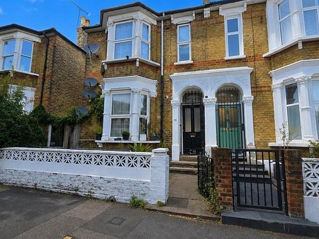 Room in London