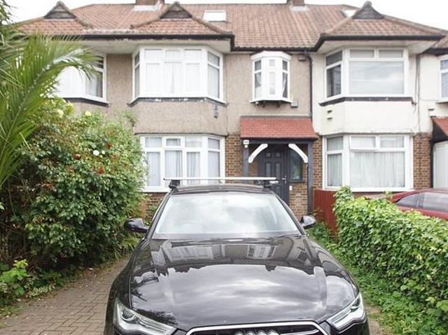 Room in London