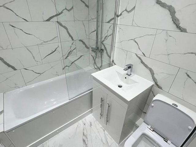 Room in London