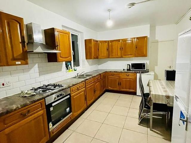 Room in London