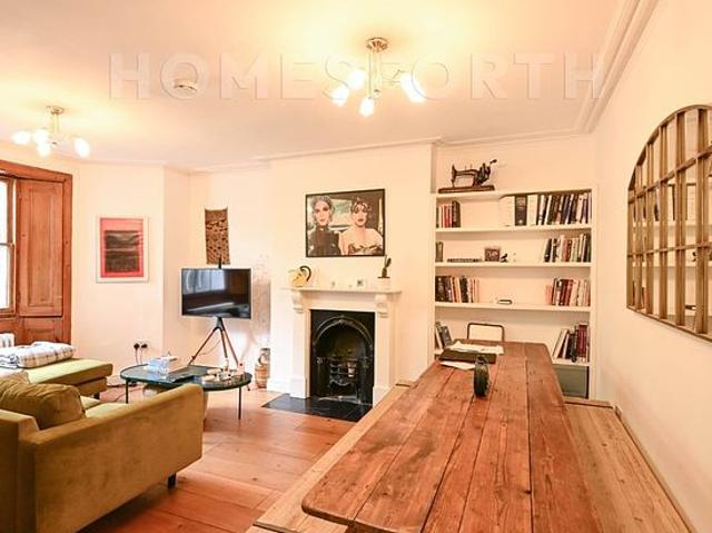 Room in London