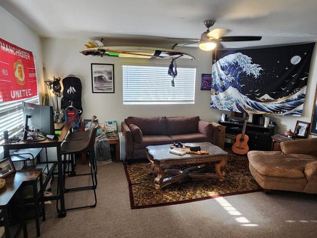 Room in PB available now W/ Parking