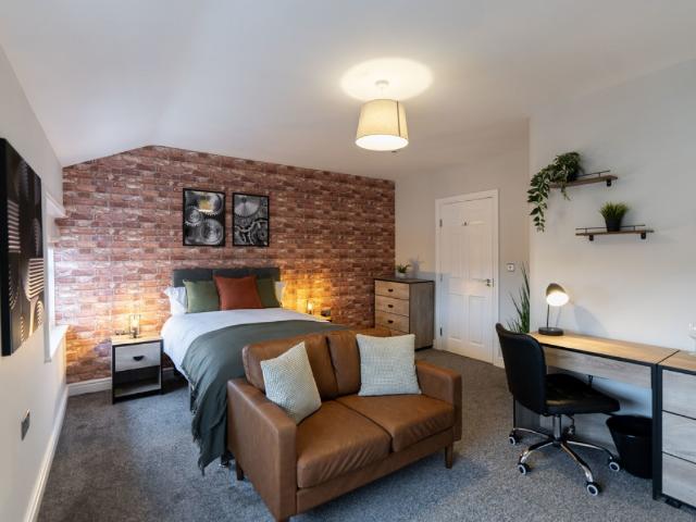 room in Prospect Street, Reading