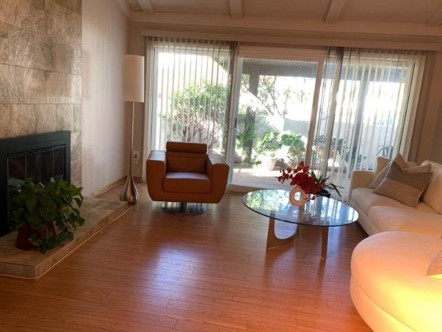 Room in Rancho Bernardo Condo for 55+ woman