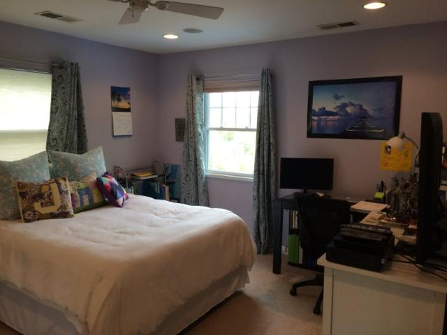 Room in Shared Arlington House