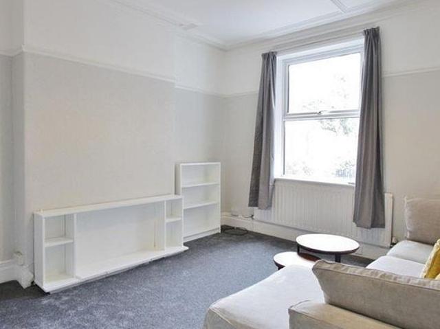 Room in Sheffield