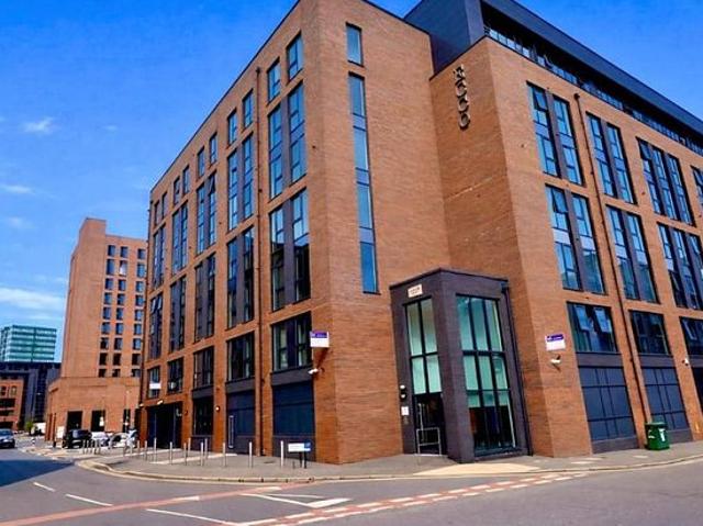 Room in Sheffield