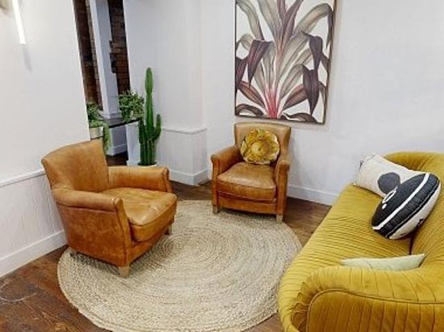 Room in Sheffield