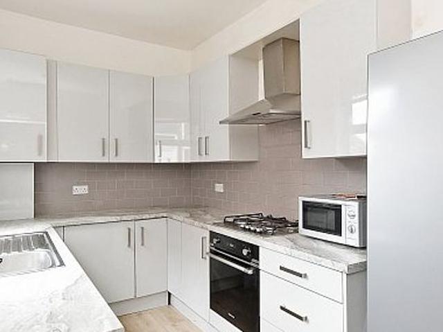 Room in Sheffield