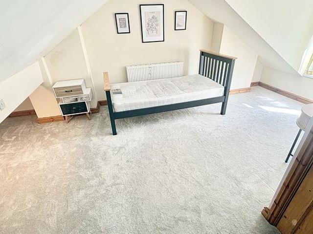 Room in Smethwick