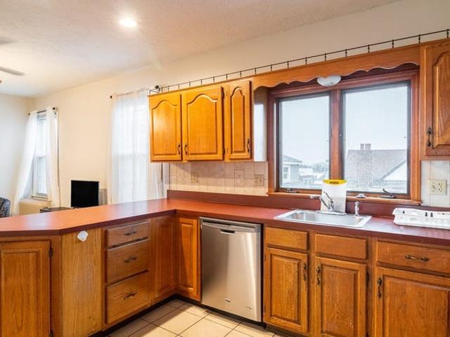 Room in Somerville on a flexible lease