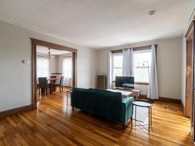 Room in Somerville on a flexible lease
