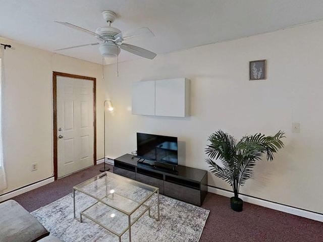 Room in South End on a flexible lease
