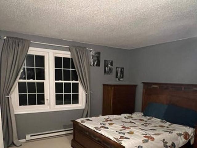 Room in two bedroom condo