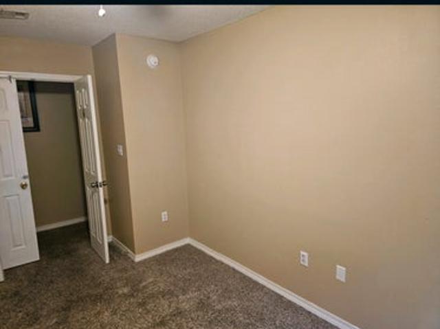 Room in the heart of FWB