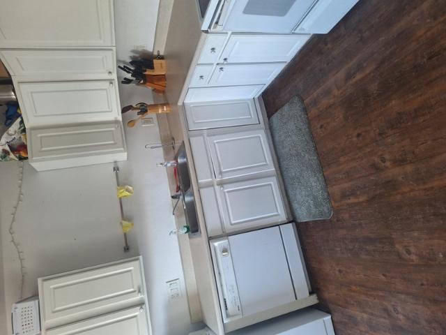 Room in thornton available asap