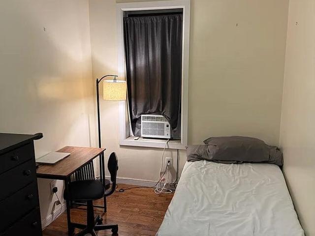 Room in Upper Manhattan