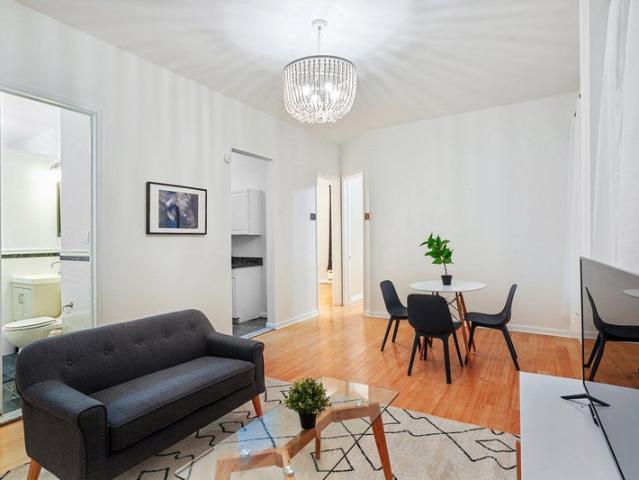 Room in West Harlem on a flexible lease