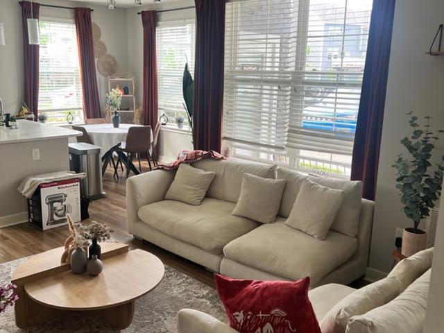 Room in 2 BR apartment Private Bath