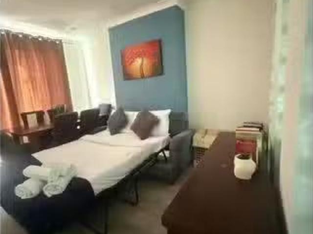Room in 3 bedroom for rent in Knight' s Hill, London