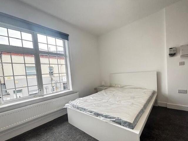 Room,kingsley Street, 1 Bedroom House