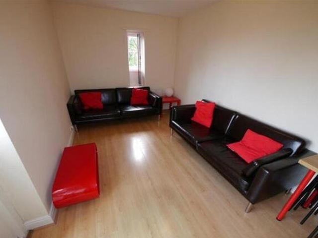 Room,leeds, 1 Bedroom Apartment