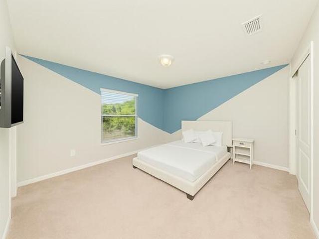 Room | Private bathroom | Smart TV| Swimming Pool |Work Station | Gym| Close to highways in a Peaceful Resort Style Setting
