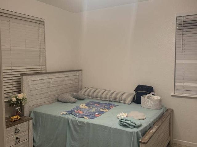 ROOM RENT FOR FEMALE