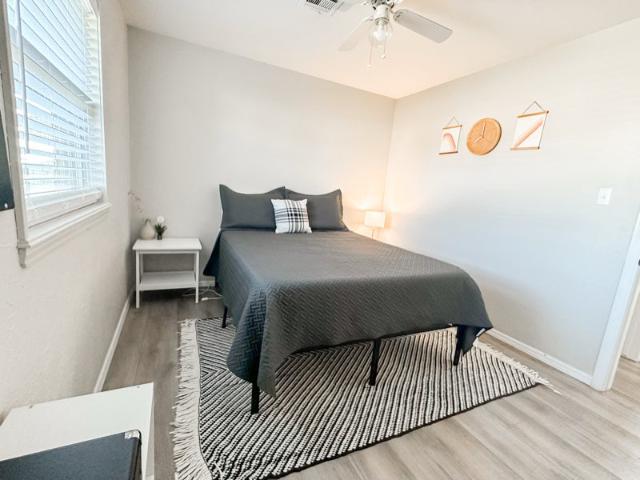 Room Rental w shared bathroom | LawtonOK
