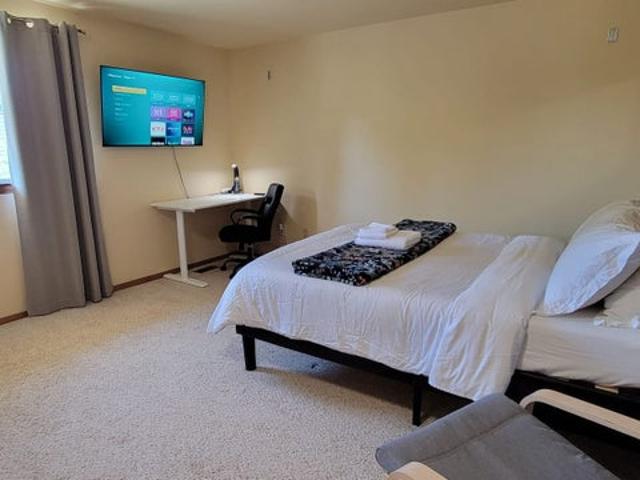 Room rental with private bath in a share house in