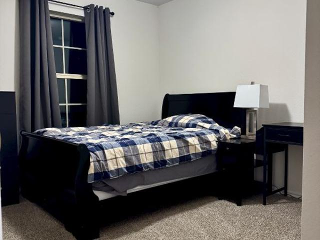 Room Rental_BRShared BathEnnisTX