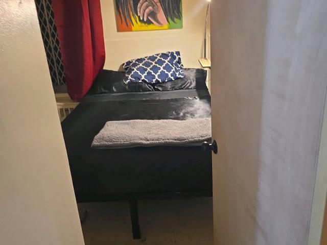 Room Rental for Quiet, Clean & Reliable Boarder