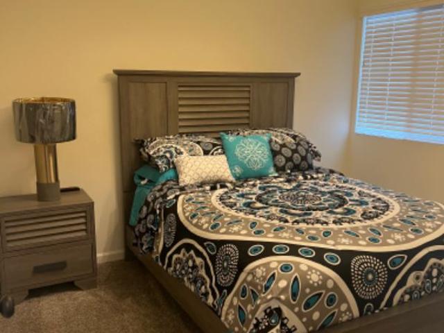 ROOM RENTAL IN PLUMAS LAKE CA