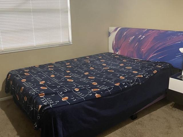 Room to rent