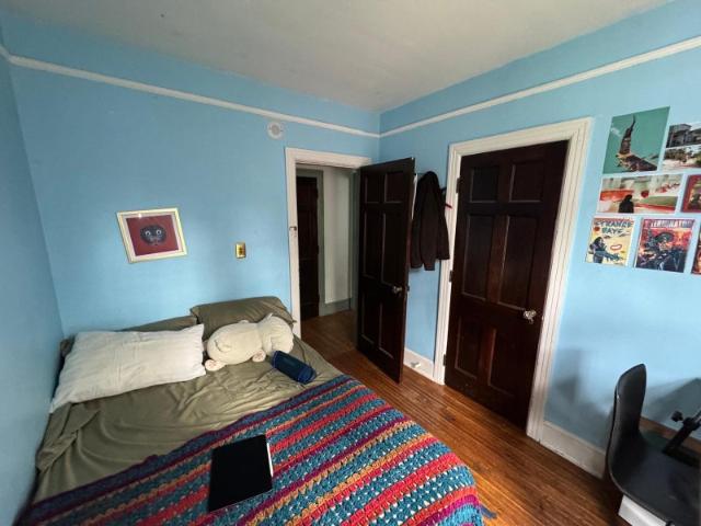 Room to rent