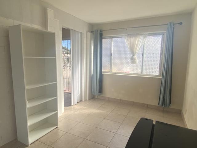 Room to rent at Hayward, CA 94544