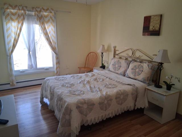 Room to Rent Downers Grove